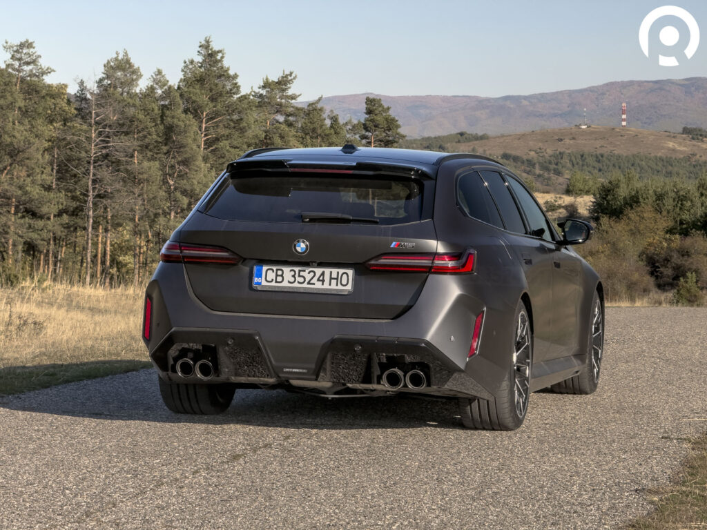 BMW M5 Touring - По-добре ли е повече? | Тест - Roadhunter